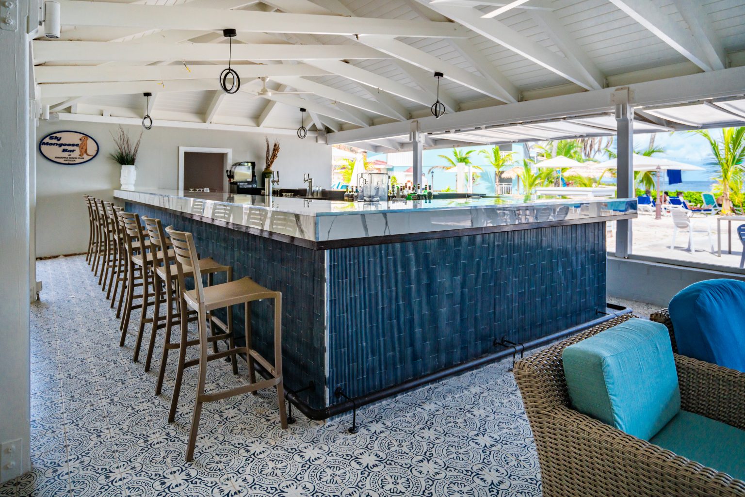 Dining & Drinks - Pineapple Beach Club Antigua
